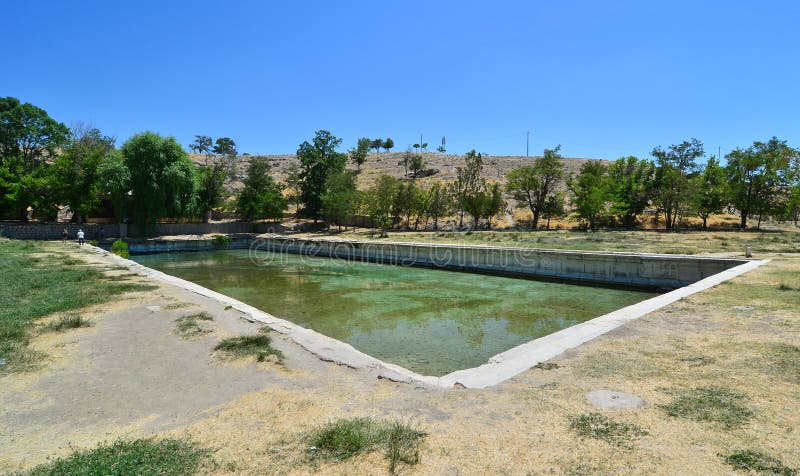 Roman Pool Ruin. Syracuse. Sicily, Italy Stock Image - Image of europe ...