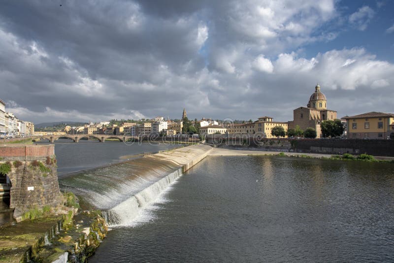 View of the Arno River in Florence and the Pescaia Di Santa Rosa Stock ...