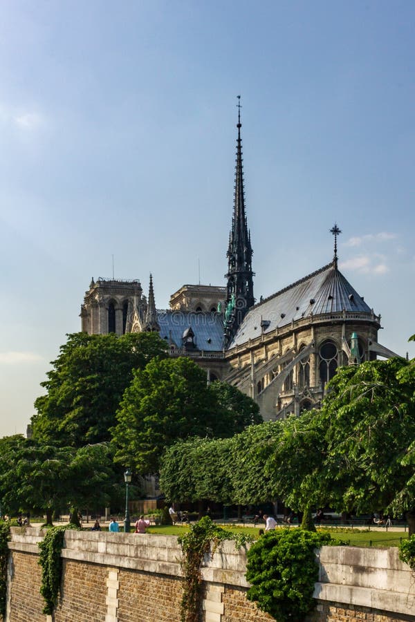 Notre Dame De Paris From The Back Stock Image - Image of green, church ...