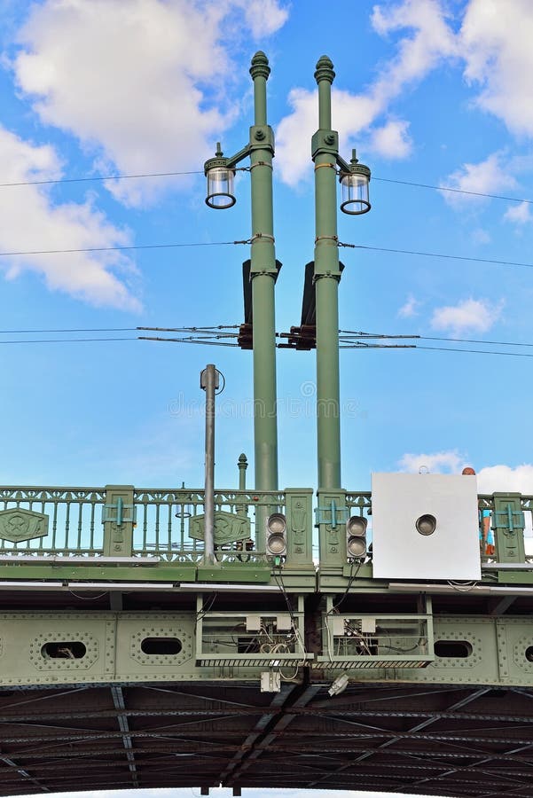 View of the Bascule Span of the Palace Bridge with the River Nev Stock ...