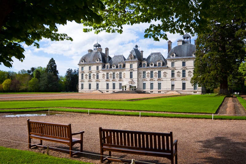 Cheverny castle editorial stock photo. Image of architecture - 24245448