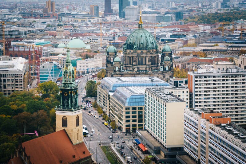 View of the Berlin Cathedral and Buildings in Mitte, Berlin, Ger ...