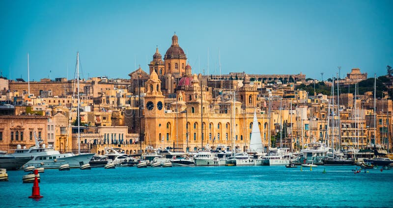 The View of Birgu (Vittoriosa) Peninsula Over the Dockyard Creek Stock ...