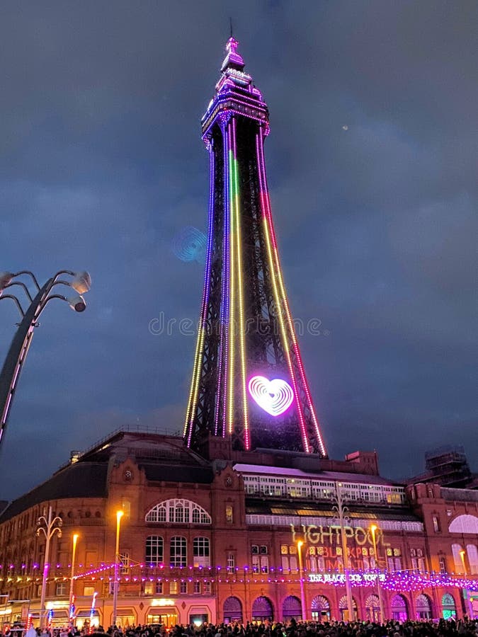 A view of Blackpool Tower editorial stock image. Image of outside ...