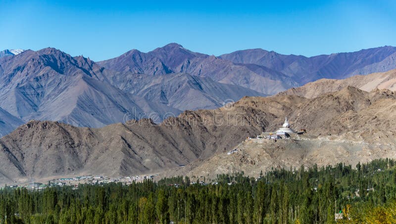 Northern Mountains Of India Images