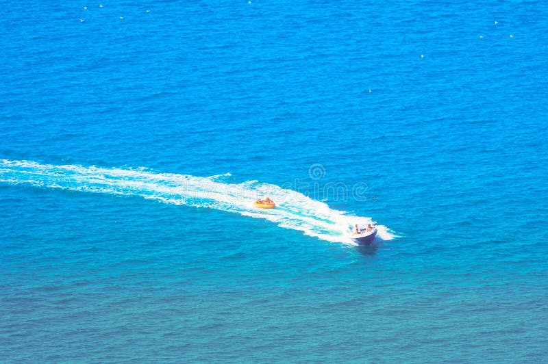 The Boat is Pulling the Hull. Stock Photo - Image of reflection ...
