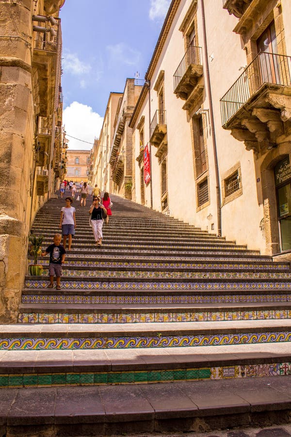 142 Steps Staircase ! editorial photography. Image of accessible ...