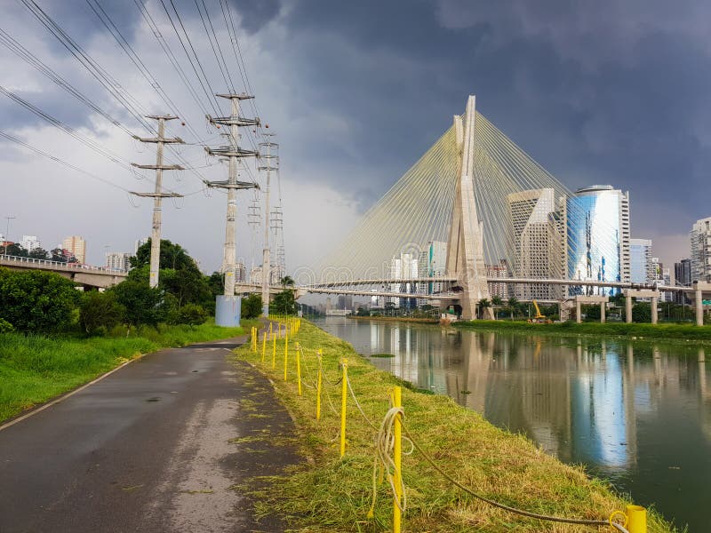 View of the Cable-stayed Bridge of the Marginal Pinheiros in Sao Paulo ...
