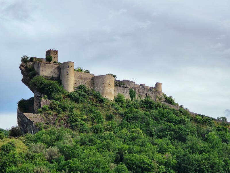 View of the Castle of Roccascalegna in Abruzzo Stock Image - Image of ...