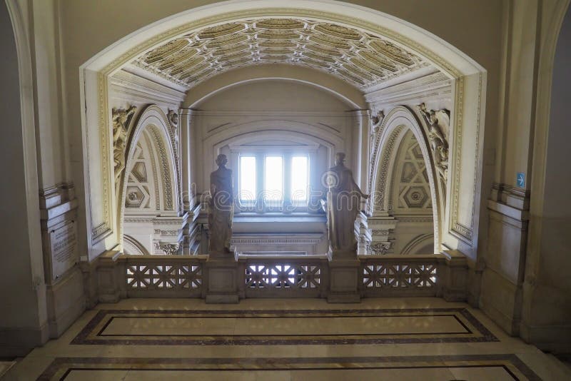 Victor Emmanuel II National Monument in Rome, Italy Editorial Photo ...