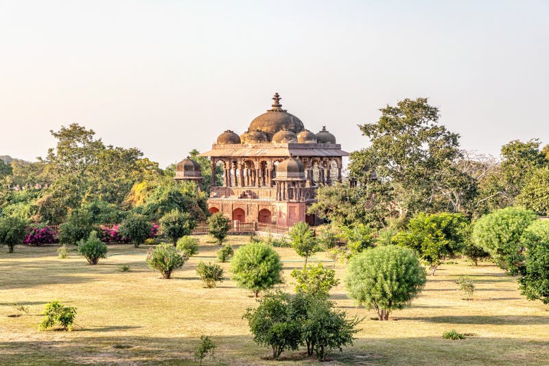 Cenotaph of Hammir Dev Chauhan at Ranthambore Fort, Rajasthan, India ...