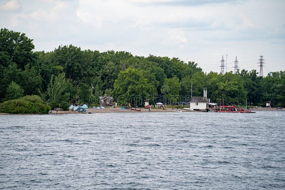 View of Cherry Beach in Toronto. Editorial Stock Image - Image of ...