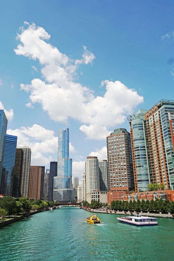 View of the Chicago Skyline and Tour Boats on the Chicago River Stock ...