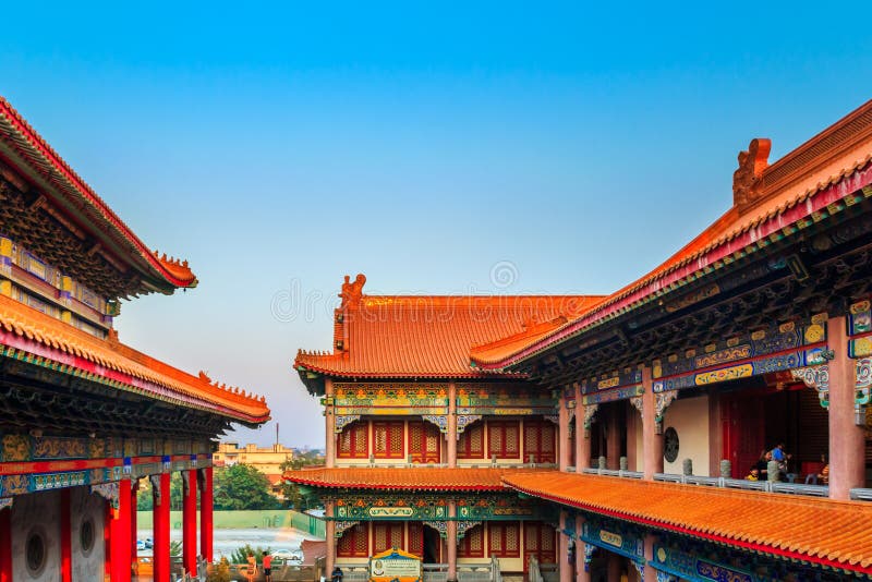 View of a Chinese temple editorial photography. Image of religion ...