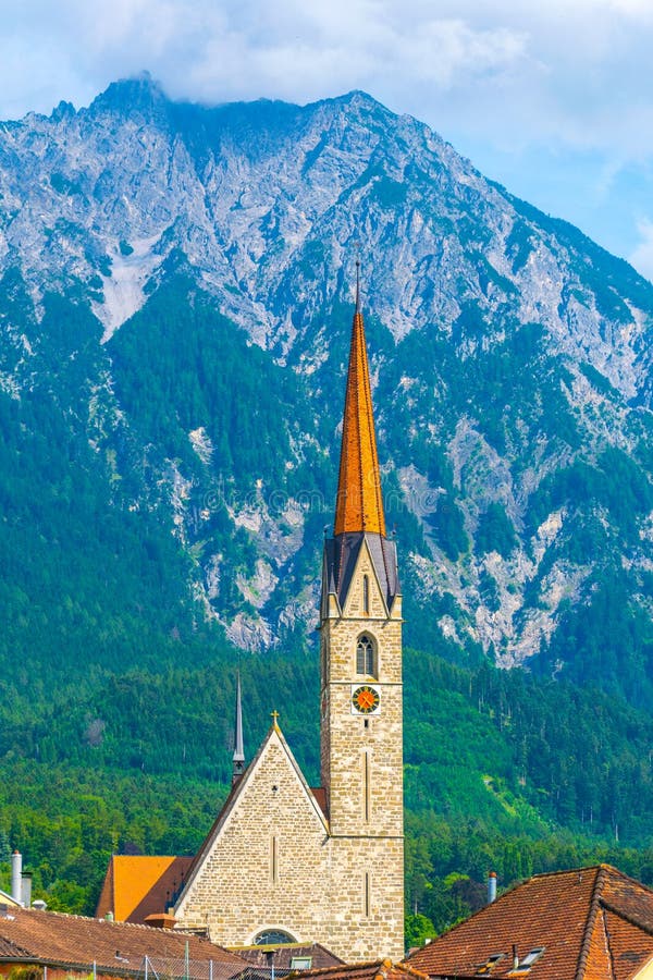 SCHAAN, LIECHTENSTEIN, SEPTEMBER 27, 2021 Wild Wine (Parhenocissus ...