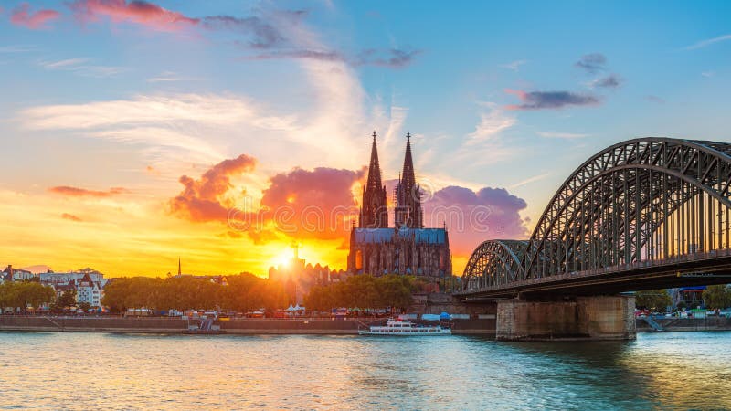 Cologne at sunset stock image. Image of landmark, cloud - 38418321