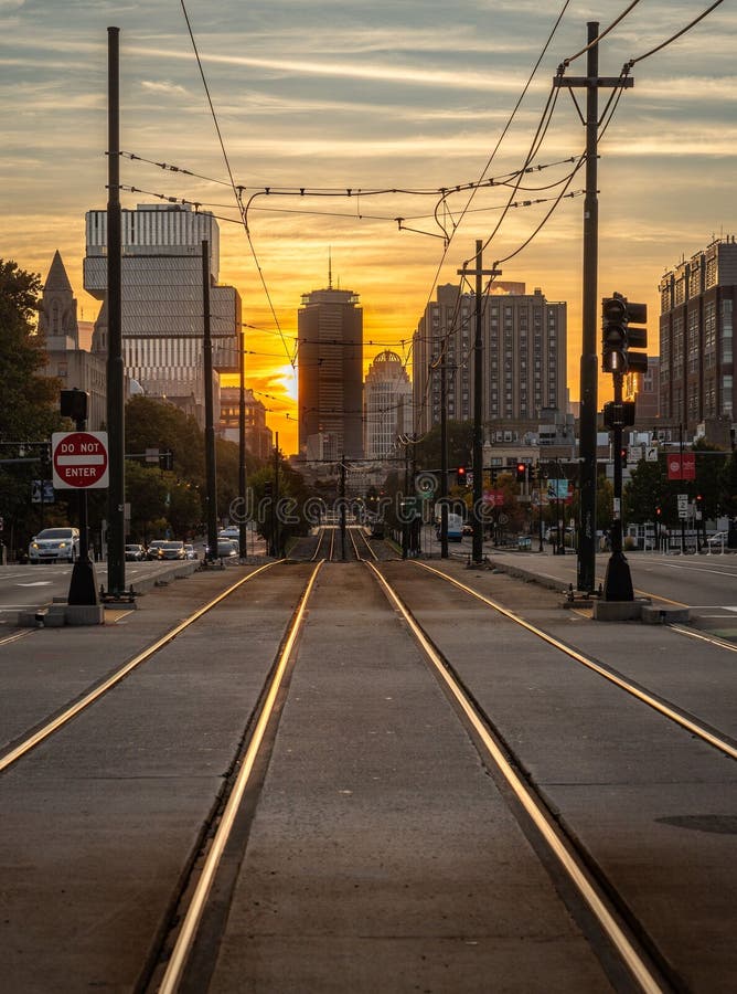 1,484 Boston Skyline Linkedin Background Stock Photos - Free & Royalty ...
