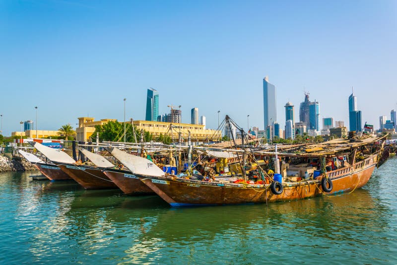 View of a Dhow Port in Kuwait Editorial Photo - Image of gulf, wooden ...