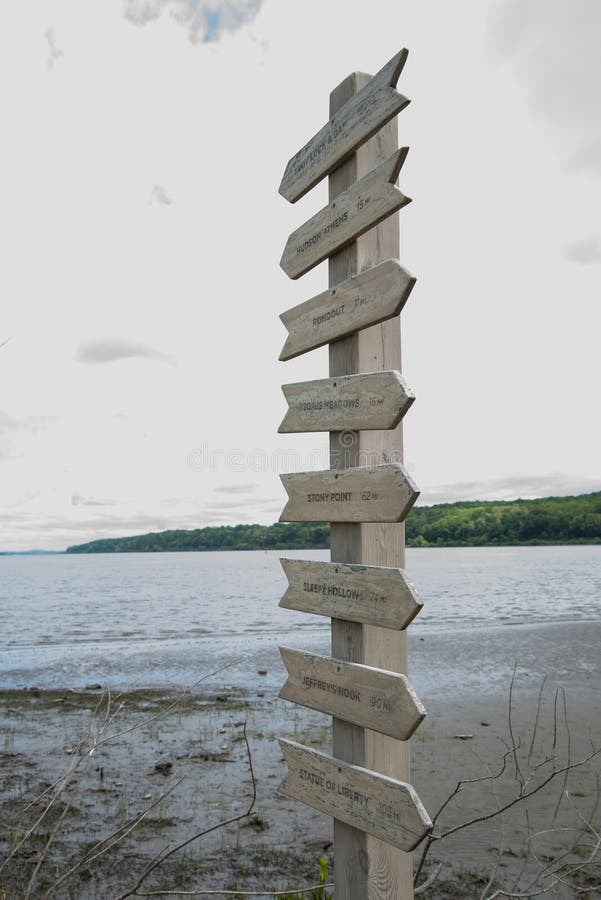 Directional arrows stock image. Image of choice, temple - 280354199