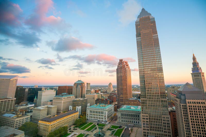A View of Cleveland at Night Editorial Stock Image - Image of lights ...
