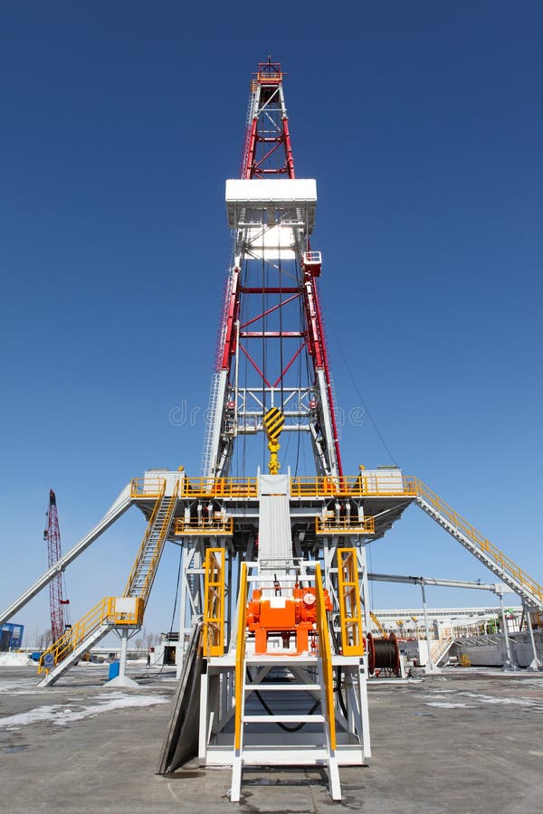 Drilling Rig Derrick with Pipe Stock Photo - Image of vertical, natural ...