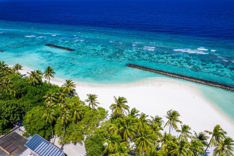 View of Fulidhoo Island in the Maldives Stock Photo - Image of atoll ...