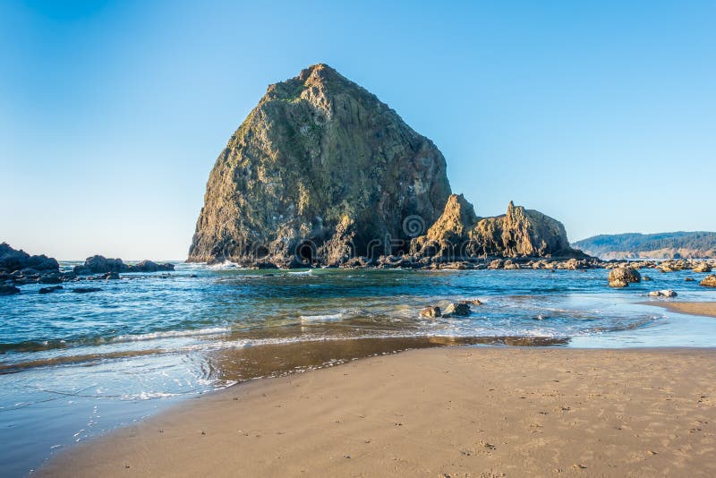 Oregon Rock Fromation stock image. Image of scenic, formation - 175623879