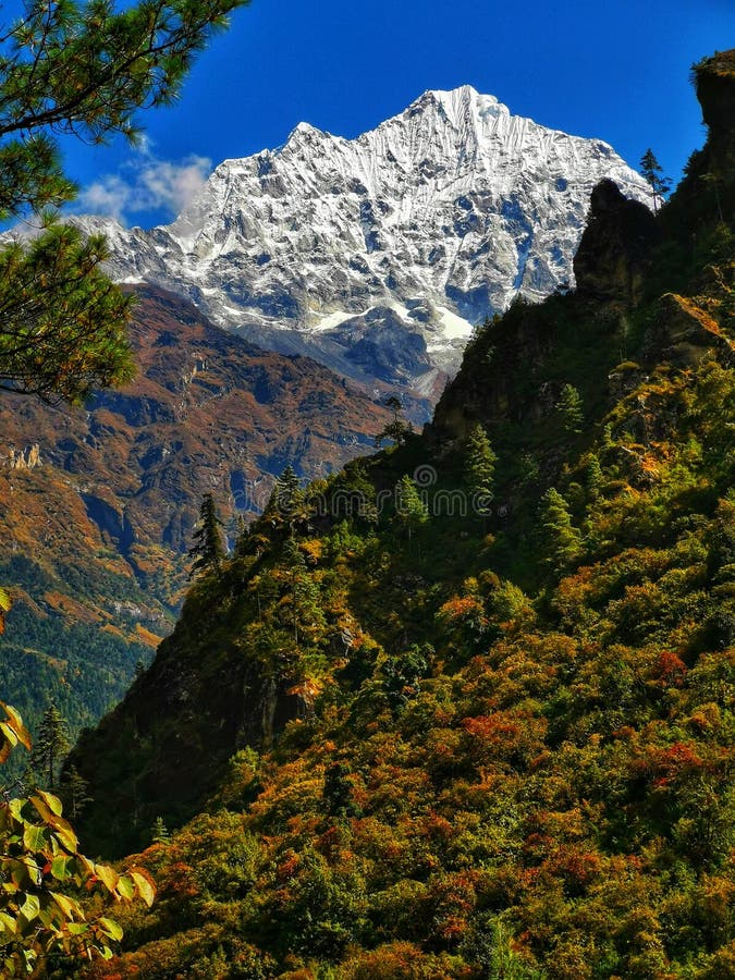 View of the Himalayas, Nepal Stock Photo - Image of view, himalayas ...