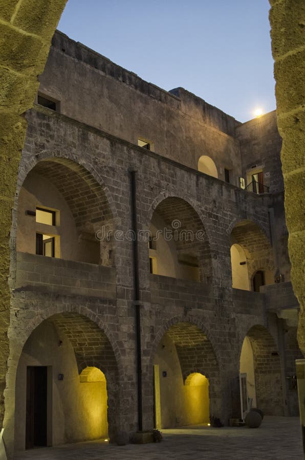 The Inner Courtyard of the Castle of Otranto Stock Image - Image of ...