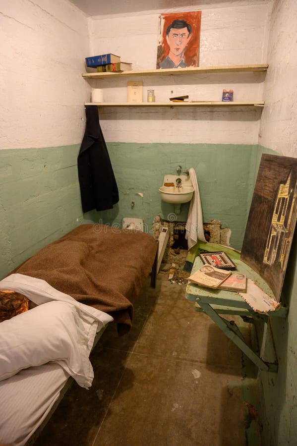 Alcatraz prison truck editorial stock image. Image of punishment - 71676284