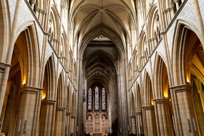 Truro cathedral editorial photography. Image of interior - 210925532