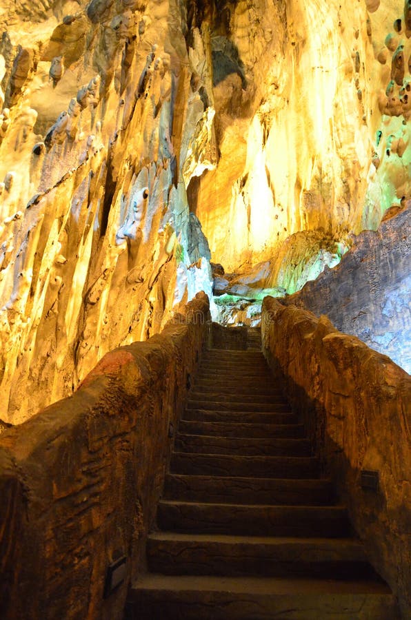 Interior of Cave 10 - Vishvakarma Cave - Ellora Caves, Maharashtra ...