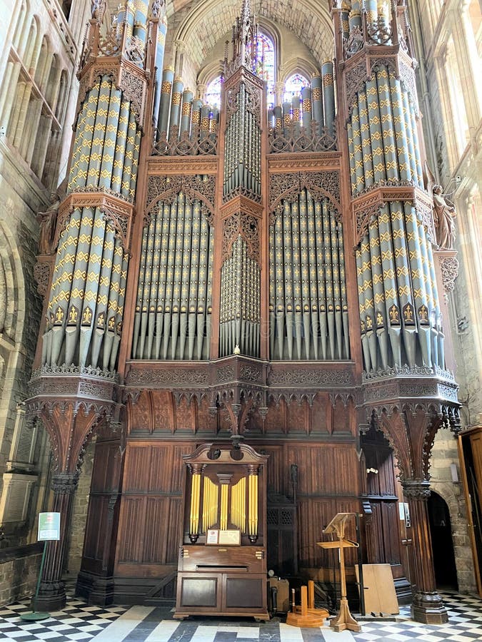 A View of the Interior of Worcester Cathedral Editorial Photography ...