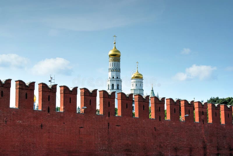The Kremlin Wall Necropolis in Winter. Moscow. Russia Editorial Stock ...