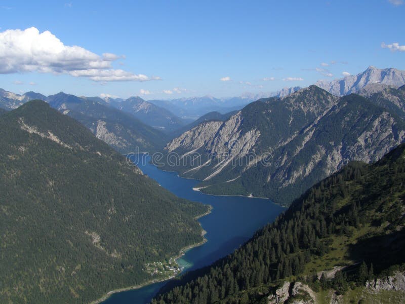 Long Mountain Trail with Bushes and Trees Around in Giant Mountains ...