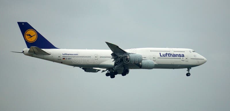 View of Lufthansa Boeing 747-830 Plane Flying in the Sky Editorial ...