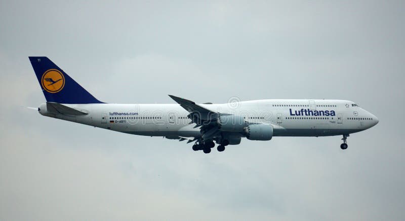 View of Lufthansa Boeing 747-830 Plane Flying in the Sky Editorial ...