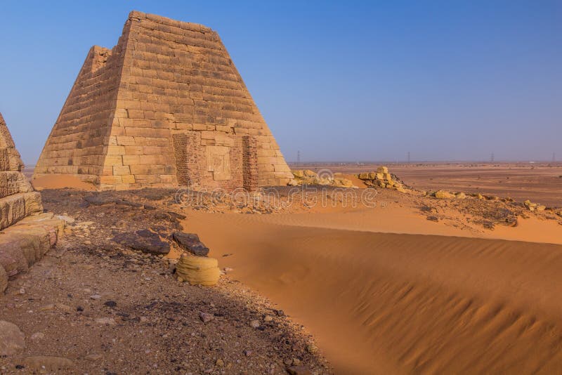 View of Meroe Pyramids in Sud Stock Photo - Image of sudan, heritage ...