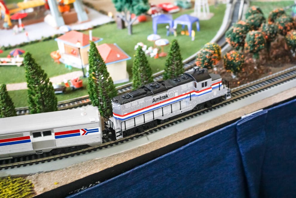 Amtrak train set editorial image. Image of scenic, mock - 178011280