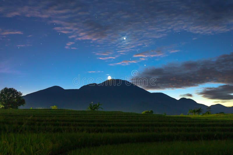 View of the Moon Parallel To the Other 5 Planets at Sunrise Stock Photo ...
