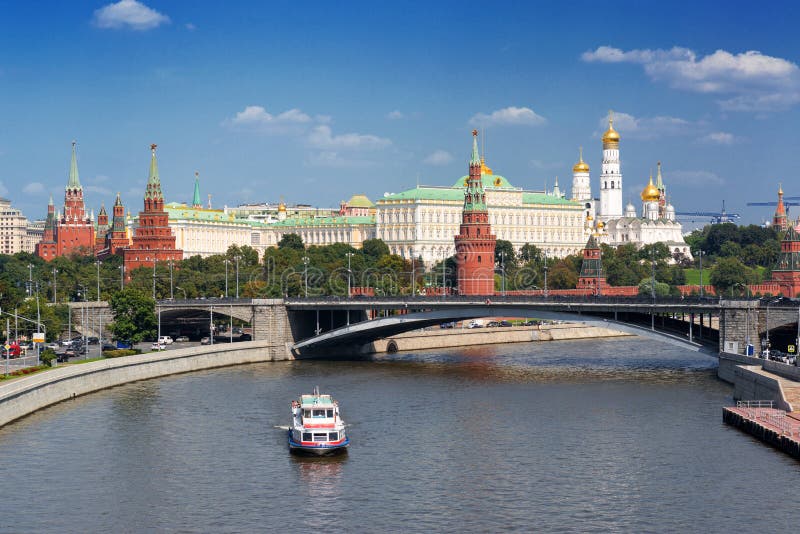 View of Moscow Kremlin and Moskva River Stock Image - Image of ...