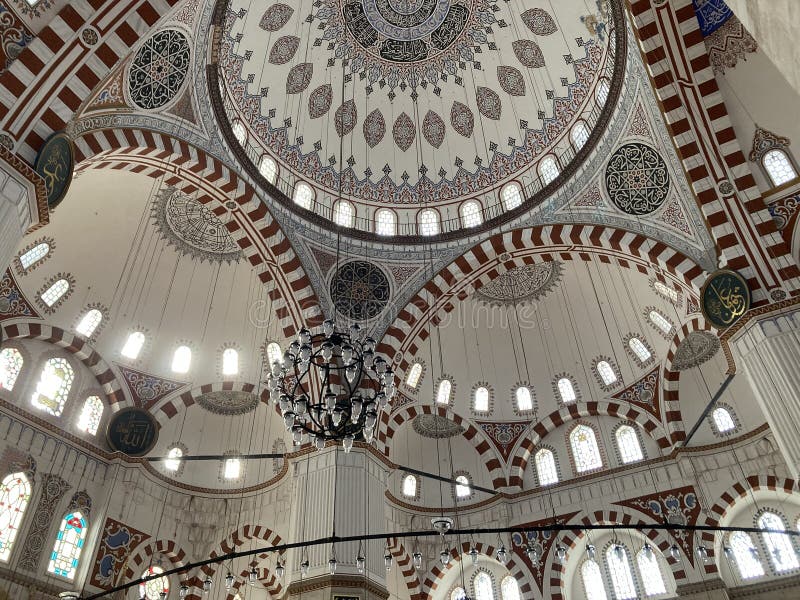 View of Mosque from Inside Amazing Designs and Architecture Editorial ...