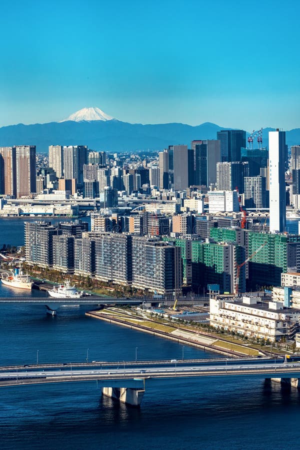View of Mount Fuji from Tokyo Stock Image - Image of clouds, landmark ...