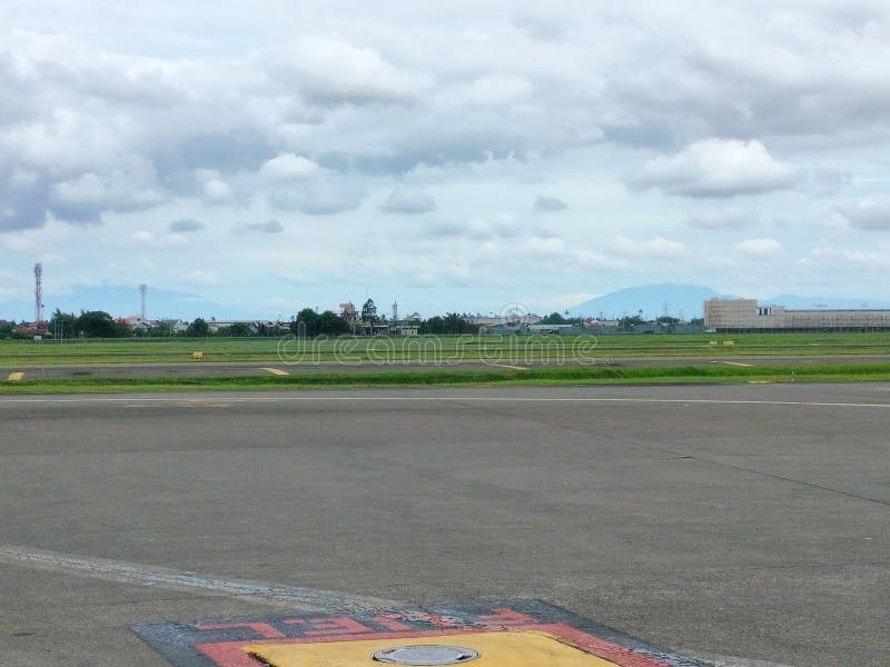 View Mountains Seen Side Airport Stock Photos - Free & Royalty-Free ...