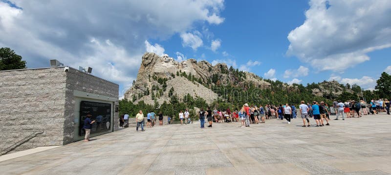 View of Mt Rushmore National Park Editorial Stock Photo - Image of ...