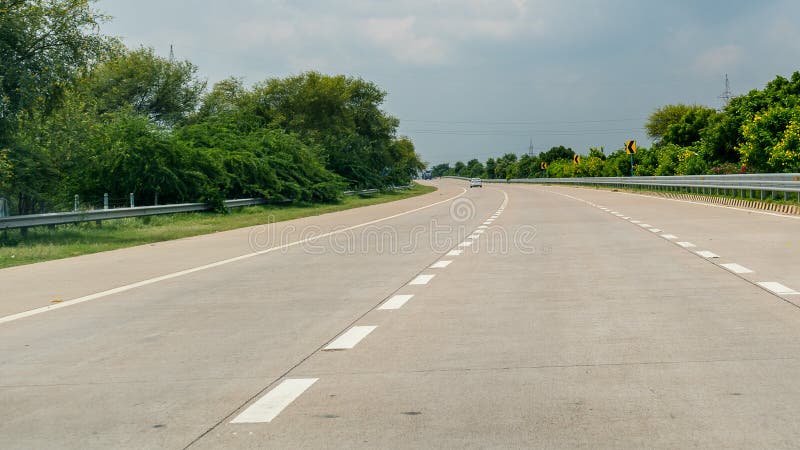 Agra Lucknow Expressway stock photo. Image of journey - 255076342