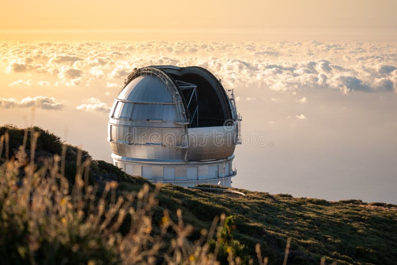 View of Observatories from Top of Roque De Los Muchachos, La Palma ...