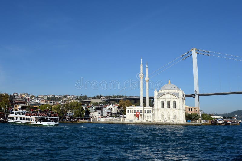 View of the Ortakoy Mosque and the Bosphorus Bridge in Istanbul ...