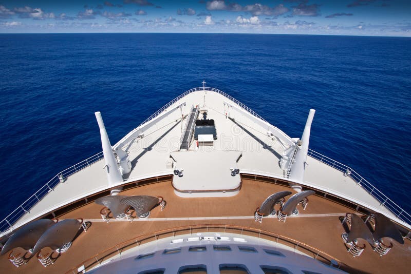 Passenger Cruise Ship Back View Stock Photo - Image of sailing, horizon ...