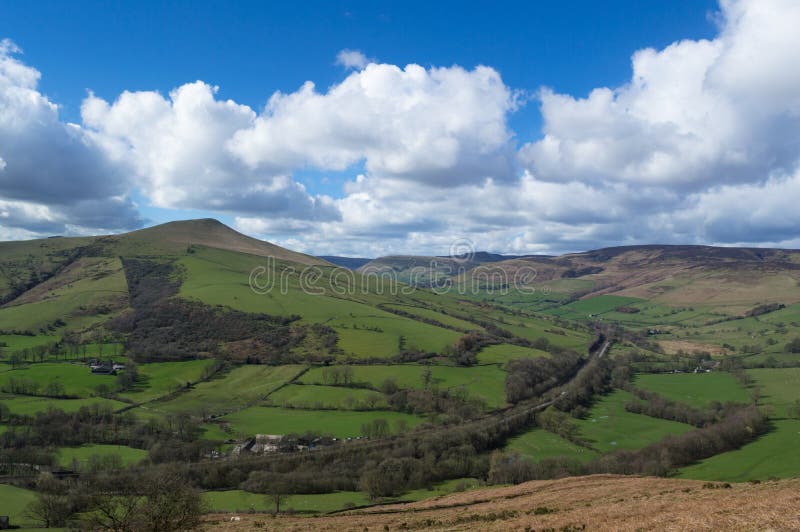 A View Over the Hope Valley in the Peak District, Derbyshire Stock ...